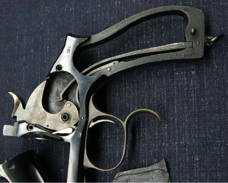 RUSSIAN SMITH & WESSON OFFICER'S REVOLVER - TULA 1893 RUSSIAN SMITH & WESSON OFFICER'S REVOLVER - TULA 1893